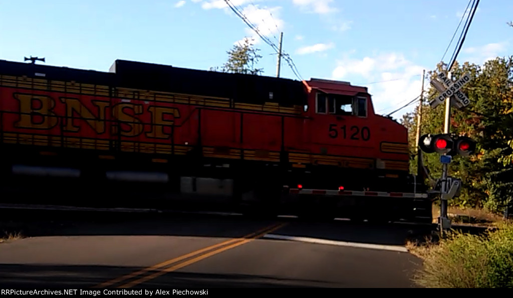 BNSF 5120